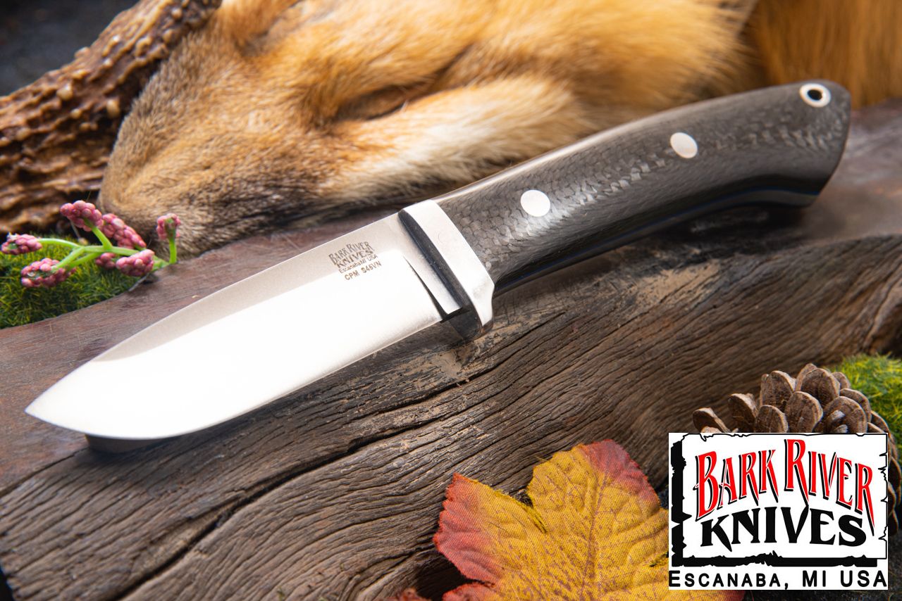 バークリバー クラッシック ドロップポイント ハンター S45VN カーボンファイバー - ブルーライナー – バークリバーナイフ専門店 eナイフjp